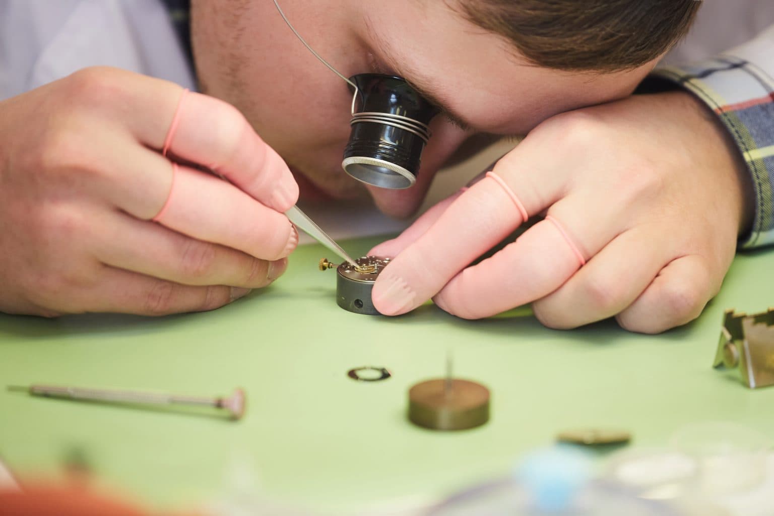 How To Fix An Overwound Clock What Is Overwound Clock How To Fix An Overwound Clock What Is Overwound Clock